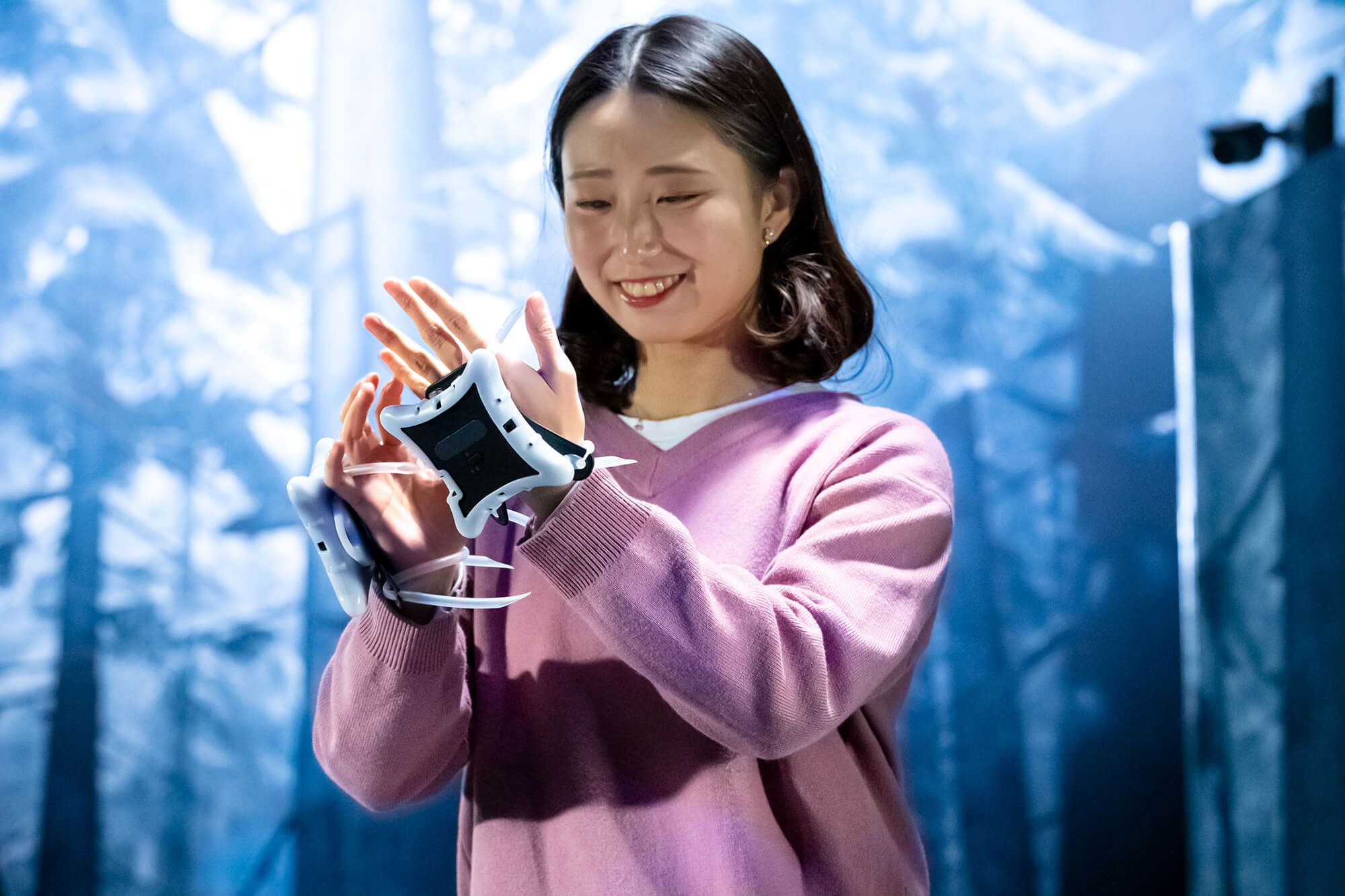 【写真】USJ「モンハン」初のVRアトラクション「モンスターハンターワールド：アイスボーン XR WALK」オープン詳細レポート｜あとなびマガジン