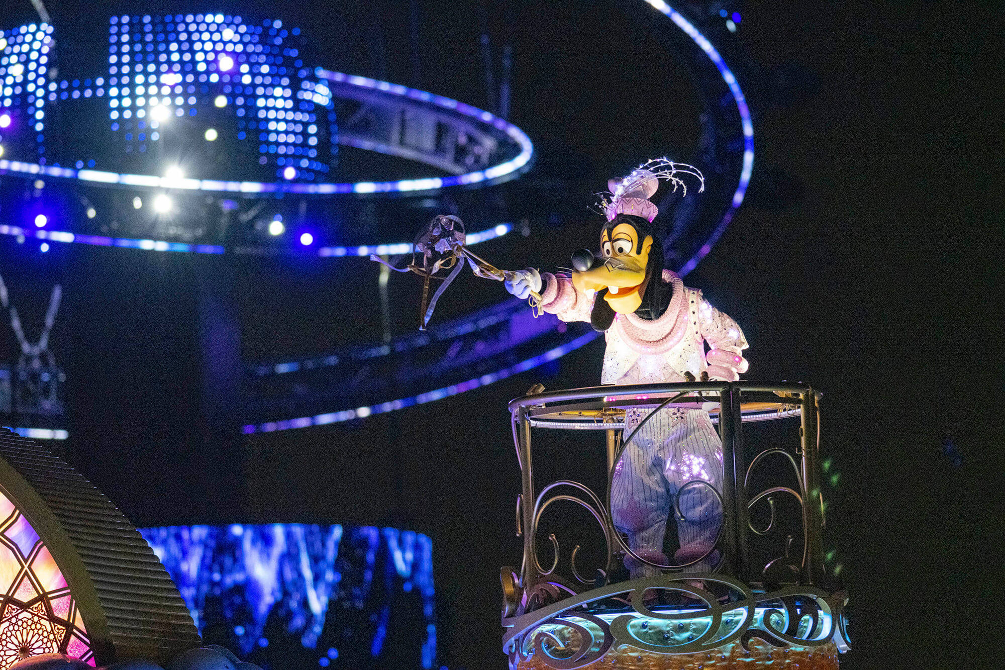 【写真】USJ ハリー・ポッター「キャッスルウォーク」「デス・イーター」「ホグワーツ・マジカルナイト」10周年で復活｜あとなびマガジン