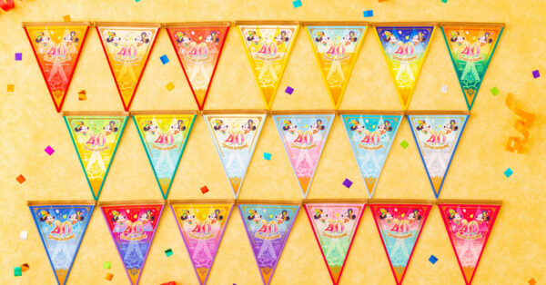 【写真】TDR40周年、シンデレラ城やパーク各所にデコレーション「ドリームガーランド」登場｜あとなびマガジン