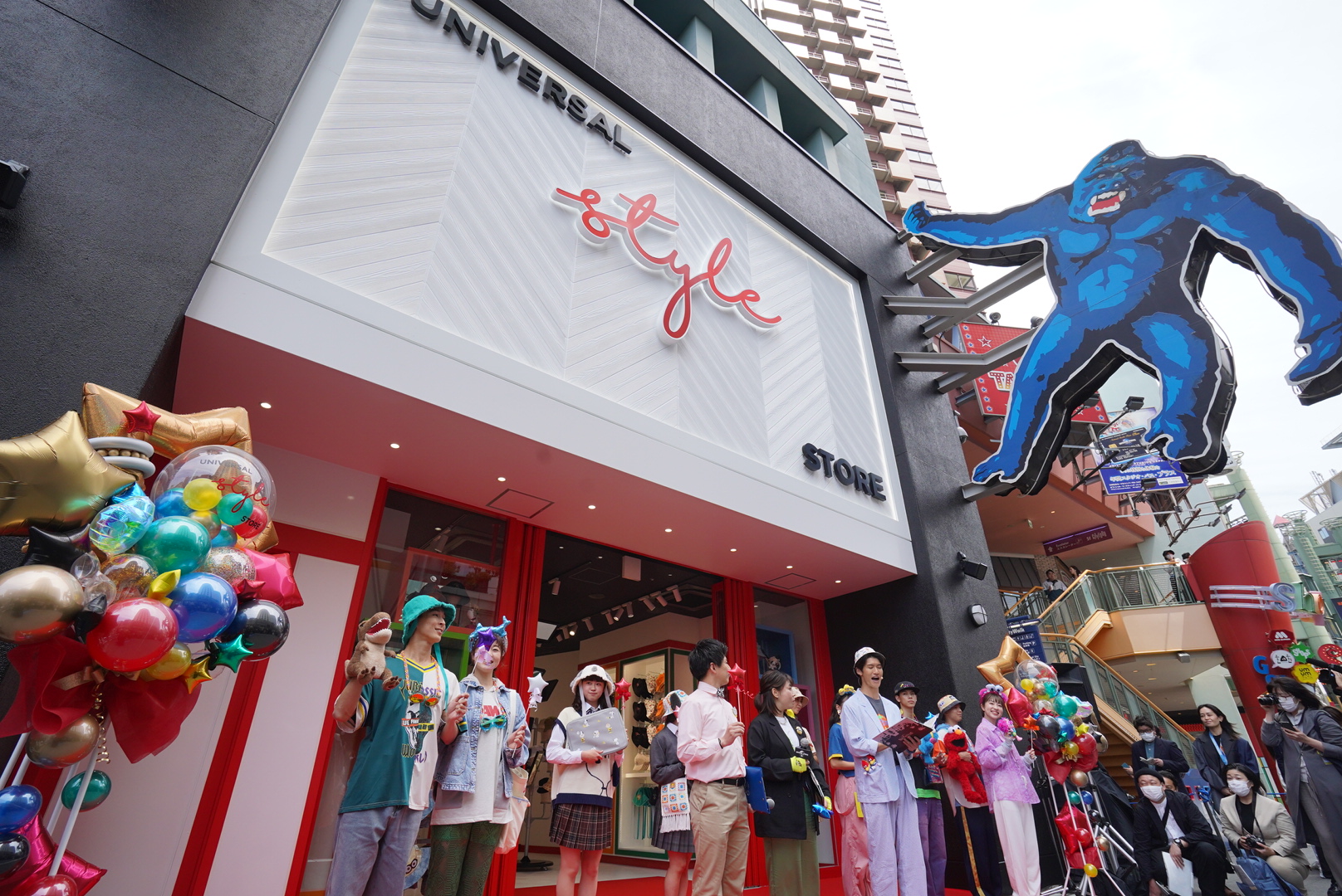 【写真】最新USJファッションショー開催「ユニバーサル・スタイル・ストア」オープニングイベント｜あとなびマガジン