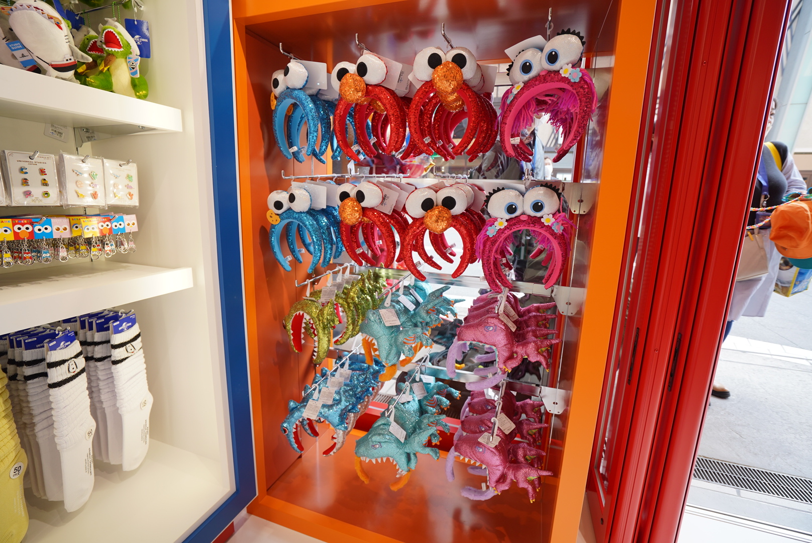 USJ新セレクトショップで入園前から最新ファッショングッズをゲット｜あとなびマガジン
