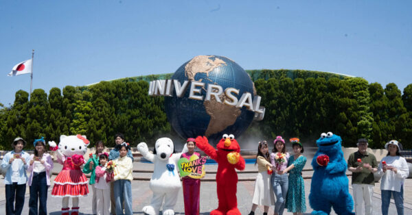 【写真】USJハグ解禁“ありがとう”を伝えるグリーティングも「Thanks Love Month」がスタート｜あとなびマガジン