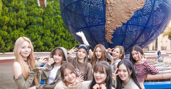 【写真】NiziU、ユニ春テーマソング「Memories」USJでライブ初披露｜あとなびマガジン