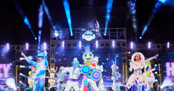 【写真】USJクリスマス「DJフロスティ」再演｜あとなびマガジン