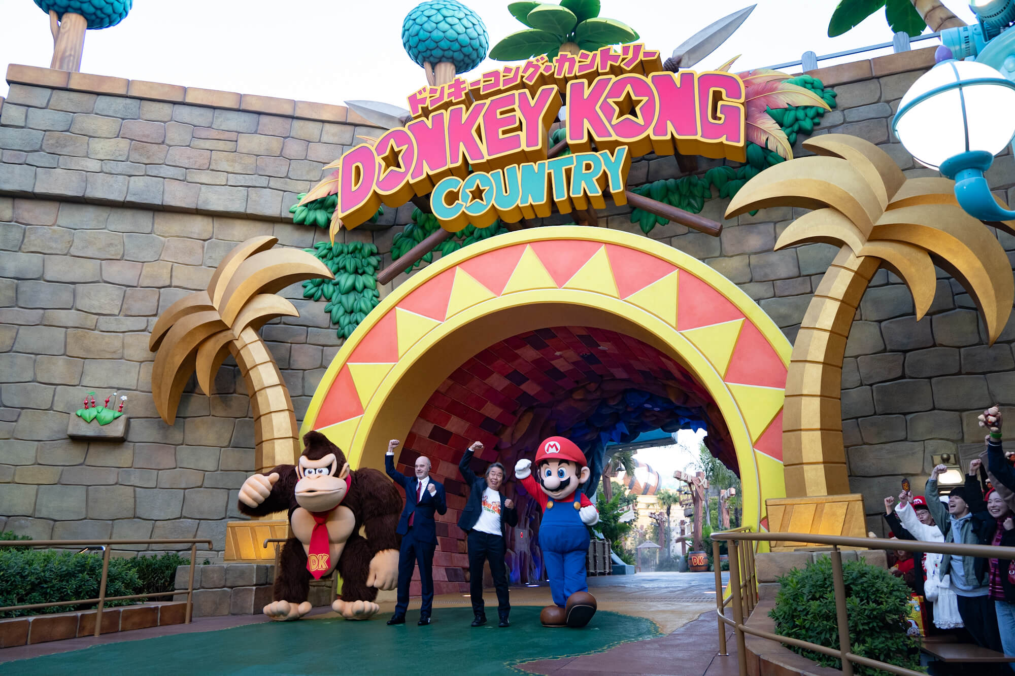 USJボニエCEOが退任 6/1から村山卓新社長に｜あとなびマガジン