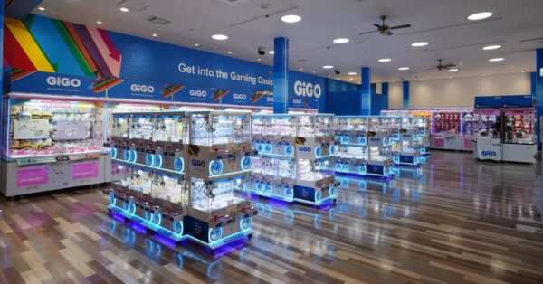 【写真】人気コースターをVR+MX4Dで再現 富士急ハイランドに「ほぼほぼジェットコースターV」オープン｜あとなびマガジン