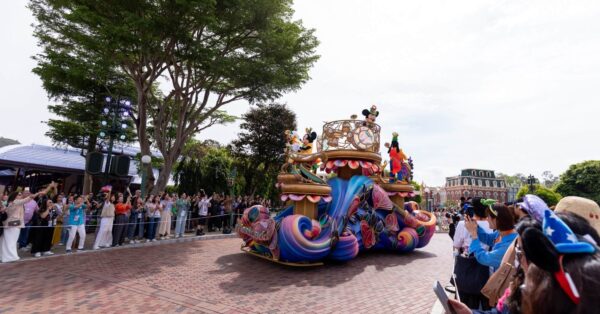 【写真】香港ディズニーランド20周年は6/28スタート キャッスルショー＆パレードの内容を公開｜あとなびマガジン
